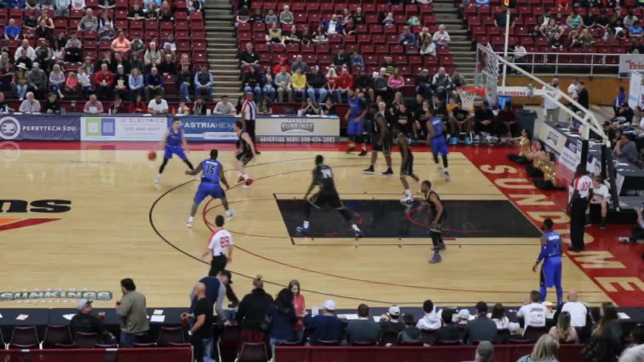 Rochester RazorSharks @ Yakima Sunkings | Basketball | YakimaSunKings2018